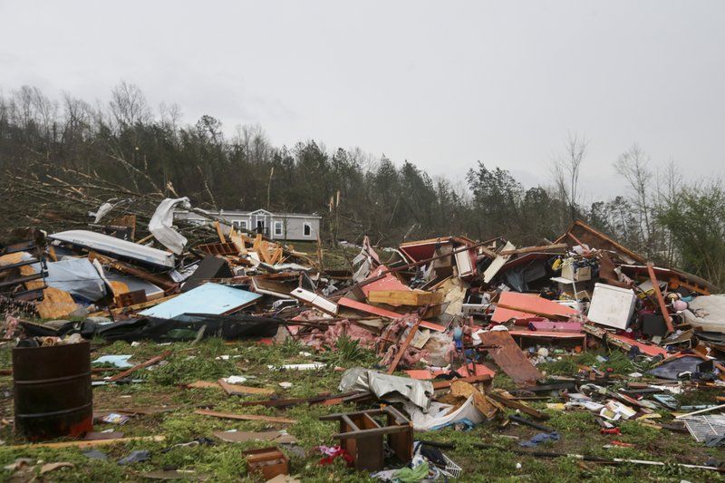 Tornados Dejan Al Menos 5 Muertos En Sureste De Eeuu El Portal Slp