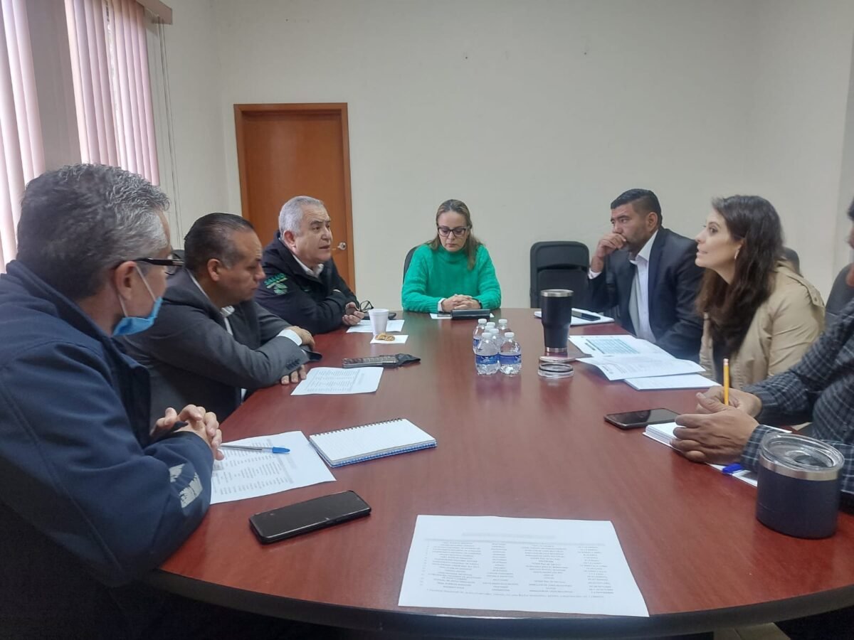 Salud e Inpode coordinan esfuerzos para atender primeros auxilios en ...